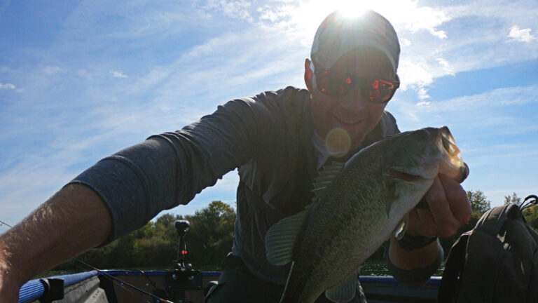 Jon Boat Bass Largemouth Yum Dinger Wacky Rigged – The Minimalist Fisherman