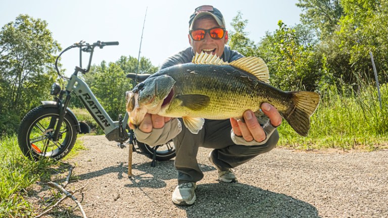 ebike-fishing-rattan-aj-hauser-minimalist-fishing-bass-largemouth-5 ...