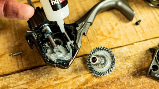 How to Lubricate a Spinning Reel (Oil & Grease Step by Step Fishing ...