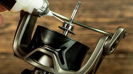 How to Lubricate a Spinning Reel (Oil & Grease Step by Step Fishing ...